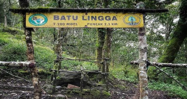 Spot Foto Aesthetic Batu Dua Gunung Lingga Sumedang! – Pasundan Ekspres