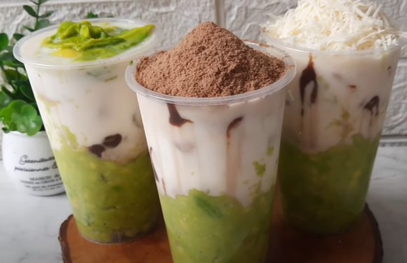 Resep Es Alpukat Kocok, Minuman Kekinian yang Dijamin Enak – Pasundan ...