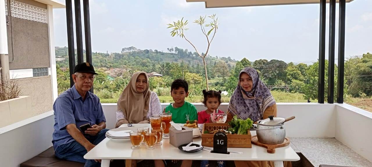 Cafe dan Resto D’Sultan, Tongkrongan Elit Harga Irit – Pasundan Ekspres