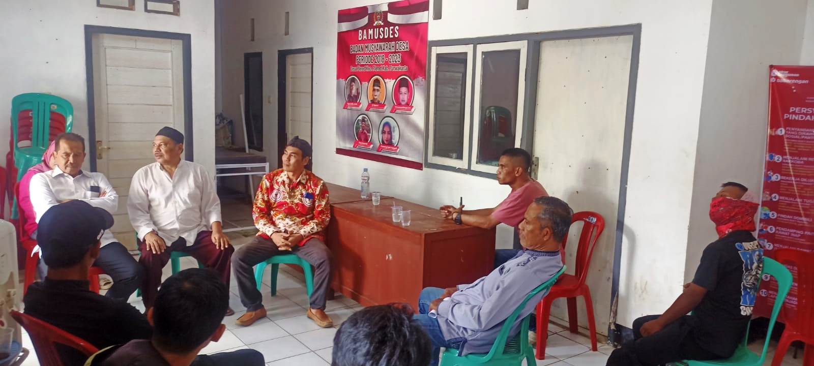 Diduga Berbuat Mesum di Kantor Desa, Warga Desak Kades Plered Mundur ... Diduga Berbuat Mesum di Kantor Desa, Warga Desak Kades Plered Mundur ...