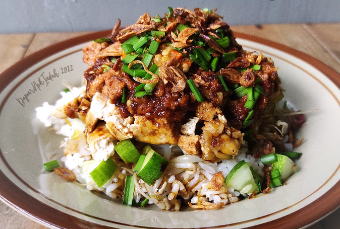 Resep Nasi Lengko yang Lezat dan Mudah untuk Anda Coba di Rumah ...
