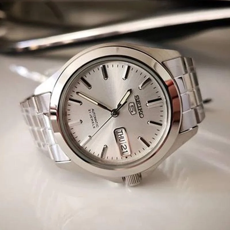 Spesifikasi dan Harga Jam SEIKO 5 Automatic, Lihat Dulu Sebelum Beli ...