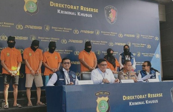 Polisi Grebek Kantor Film Dewasa di Jaksel, Sudah Produksi dan Beredar 120 Judul – Pasundan Ekspres