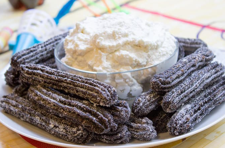 Cara Buat Churros Oreo yang Lezat Banget, Rasa Manisnya Tidak ...