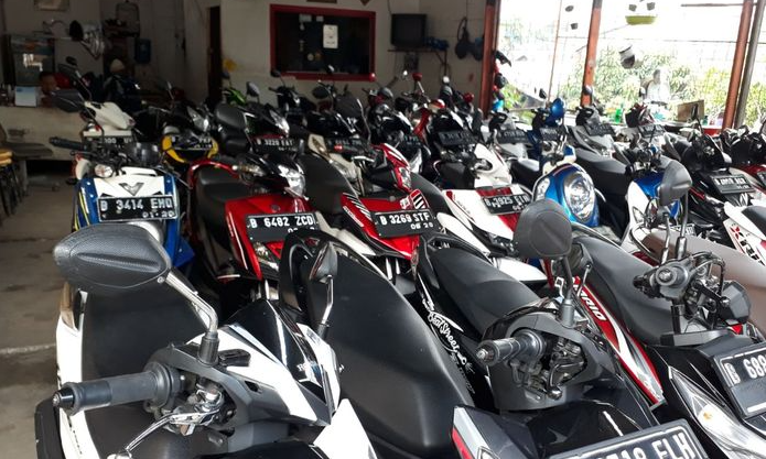 Mau Tahu Jenis Motor apa Saja yang Bisa di Kredit dengan Angsuran 300 ...