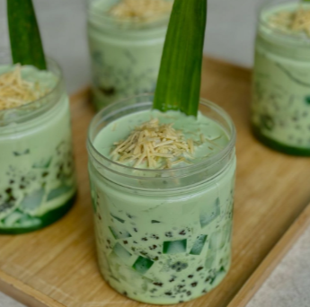3 Resep Es Buko Pandan yang Enak dan Seger, Tidak Nyangkut Dileher ...