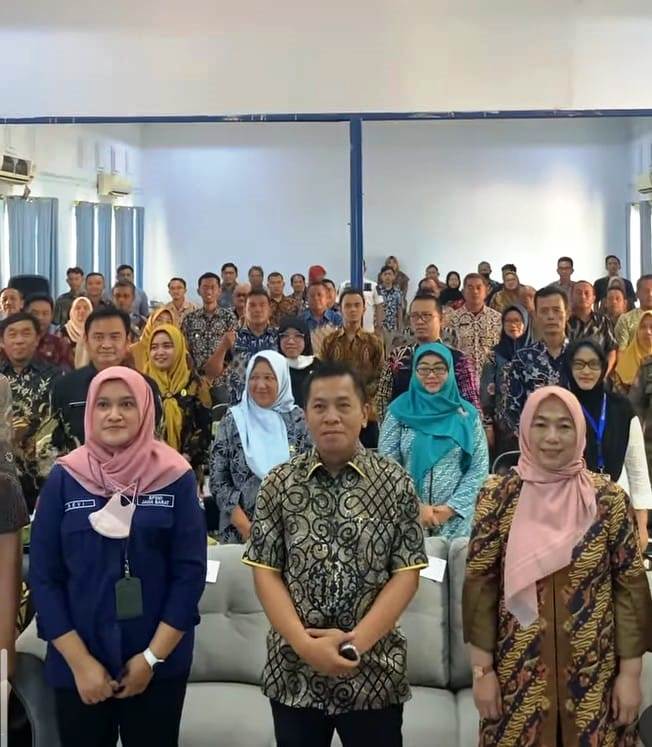 Plt Bupati Karawang, Aep Saepulloh Minta Tingkatkan Kualitas Kompetensi dan Skill untuk PMI ...