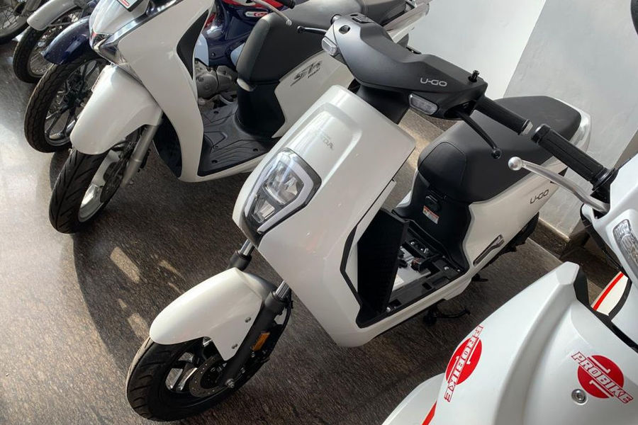 Cicilan Motor Listrik Subsidi vs Honda Beat, Bedanya Berapa dan Mana ...