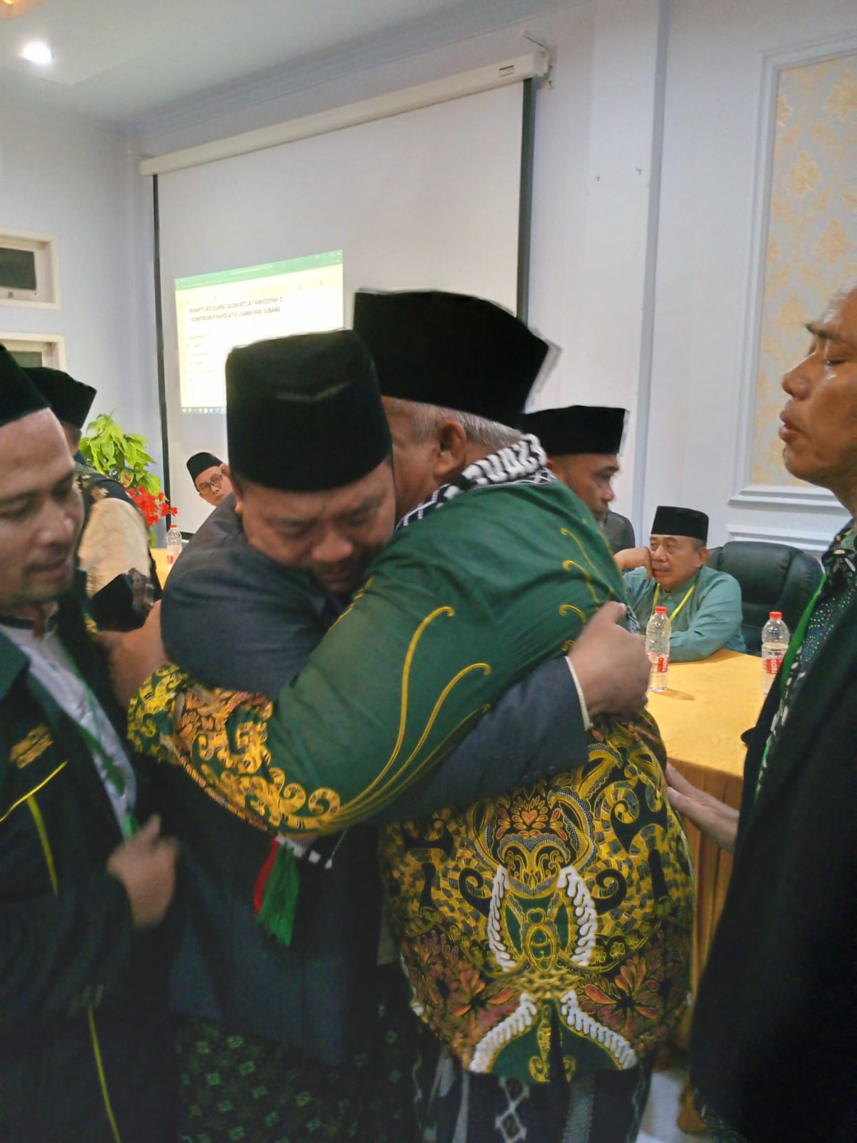 KH Satibi Kembali Nahkodai PCNU Subang – Pasundan Ekspres
