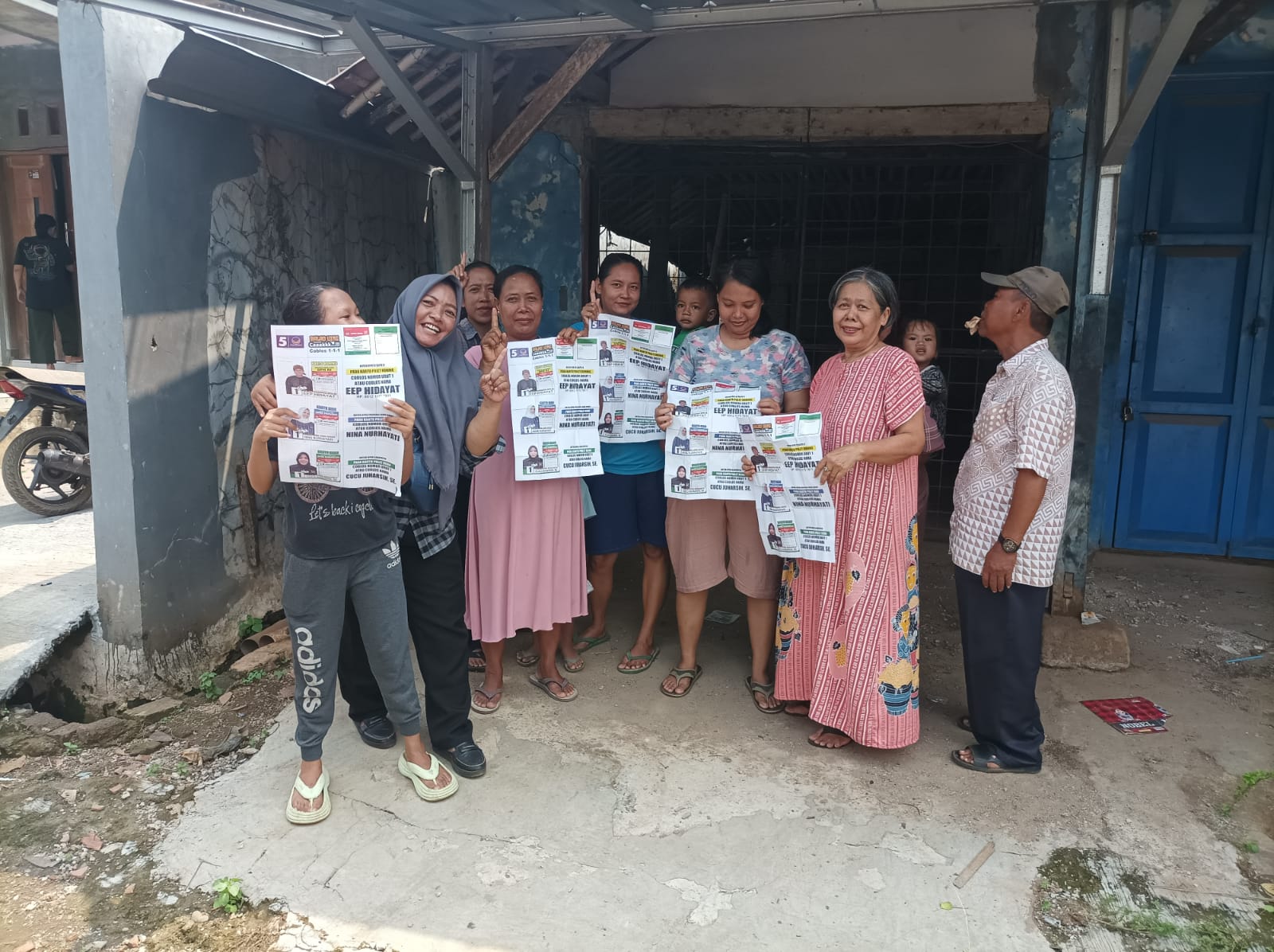 Terus Bergerak Raih Simpati Rakyat – Pasundan Ekspres