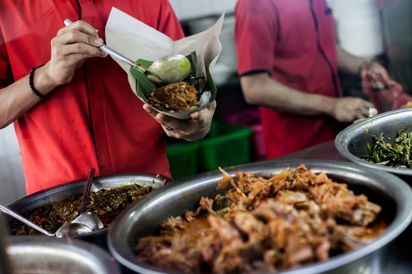Rekomendasi perjalanan liburan, Nasi Padang Sinful dengan Sisi Renyah ...