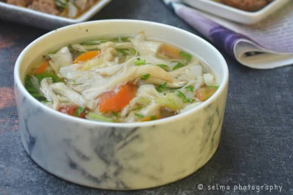 Resep dan Cara Membuat Sup Jamur Tiram, Mudah dan Praktis – Pasundan ...