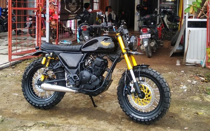 Tips Modifikasi Motor Custom Sederhana dengan Budget 5 Jutaan ...