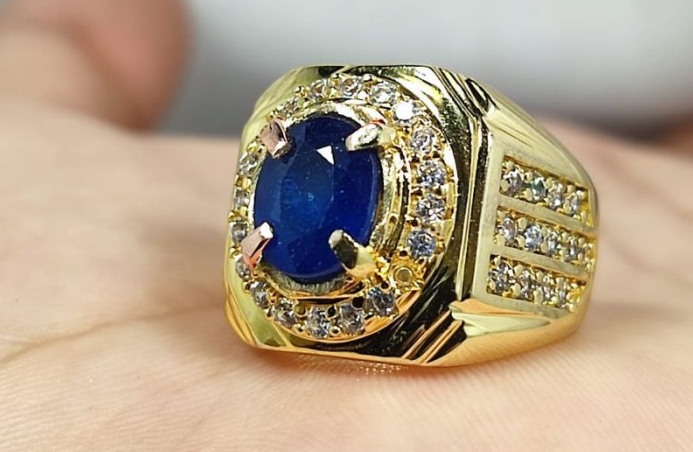 Mengenal Batu Blue Safir Ceylon yang Mempesona, Masih Banyak Orang yang ...