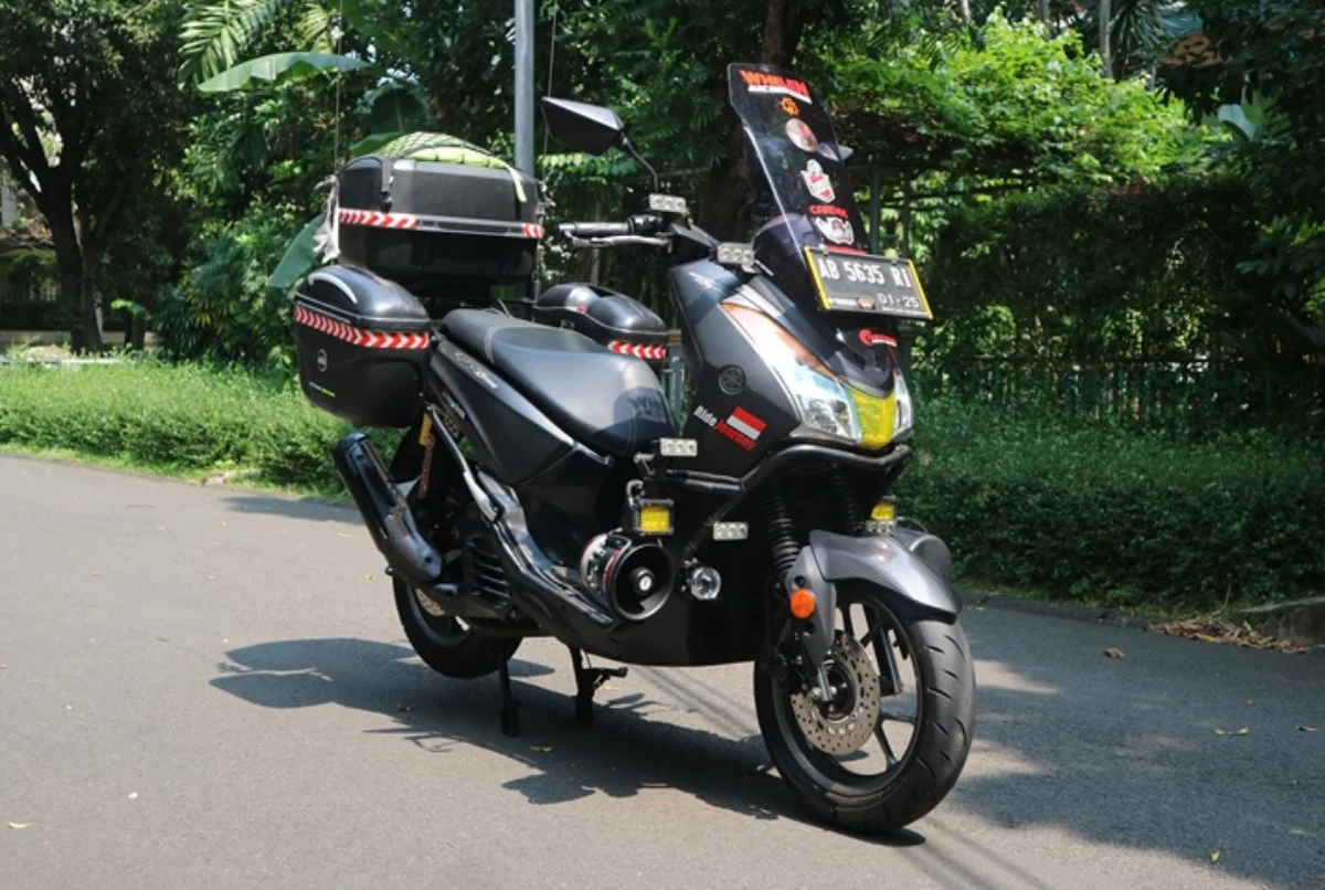 Modifikasi Lexi Hitam Doff, dengan Gaya Sangar Membuat Tampilan Motor Seperi ala Touring ...