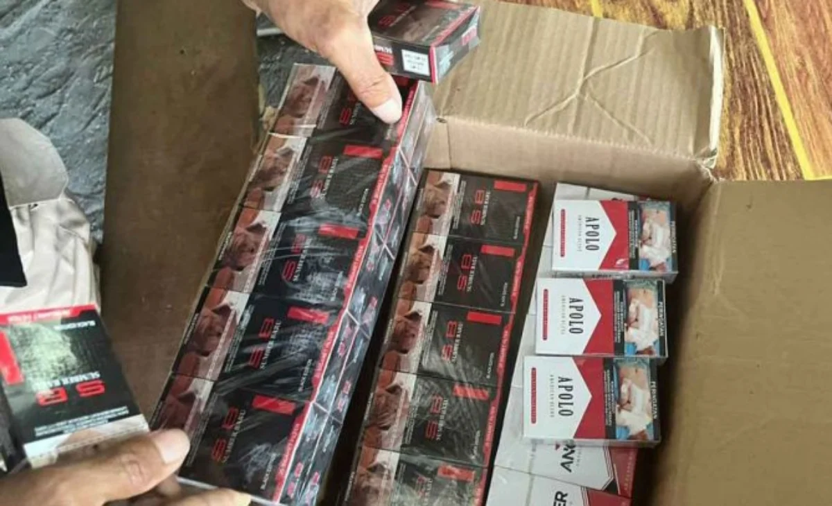 Operasi Gempur Rokok Ilegal di Lamongan Berhasil Sita Ribuan Batang Rokok – Pasundan Ekspres