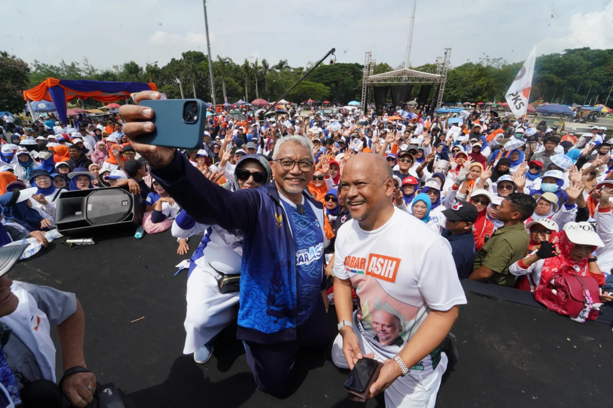 Pasangan ASIH Tegaskan Komitmen Kebersamaan dalam Kampanye Terakhir ...