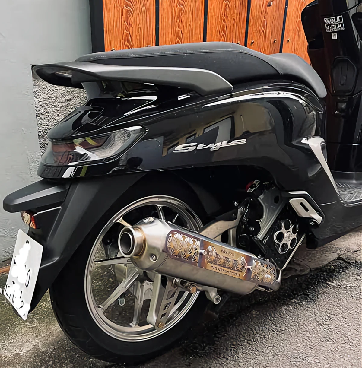 Modifikasi Honda Stylo 160 Black Doff, Semakin Sangar & Bertenaga ...