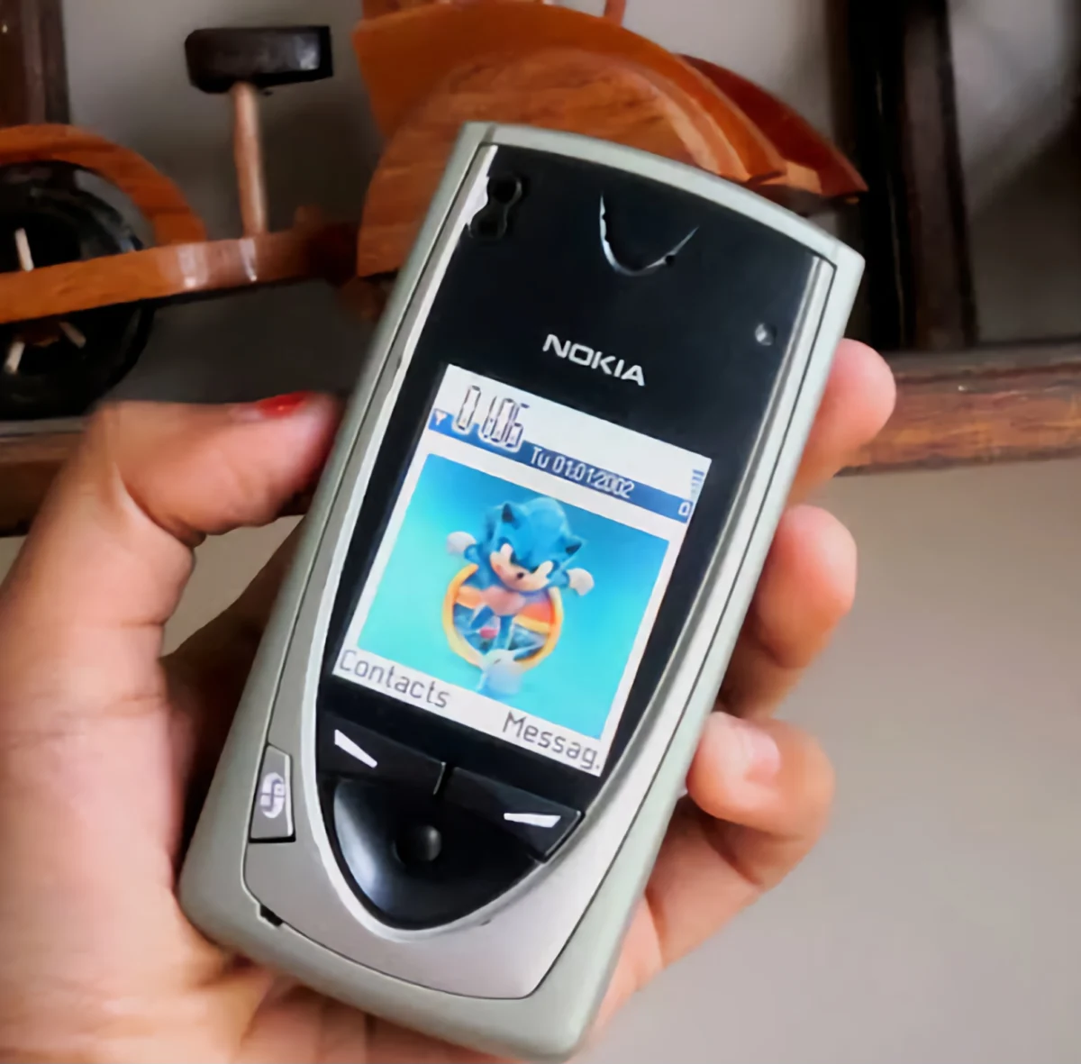 Legenda Paling Canggih Nokia 7650, dengan Kamera Terintegrasi Pertama ...